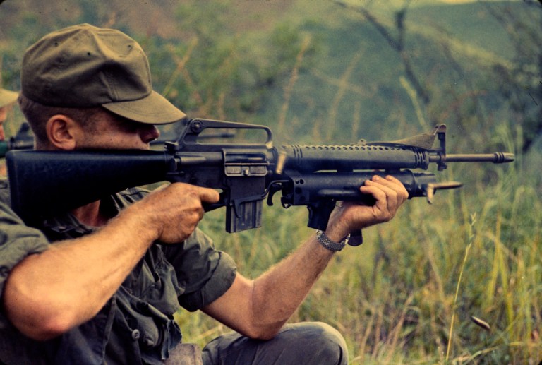 Colt CGL-4 (XM148) 40mm Grenade Launcher – The Armourers Bench