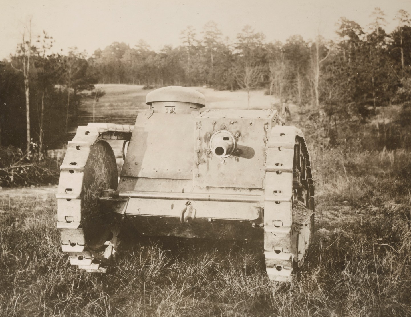 Ford M1918 Light Tank- America’s First Tank – The Armourers Bench