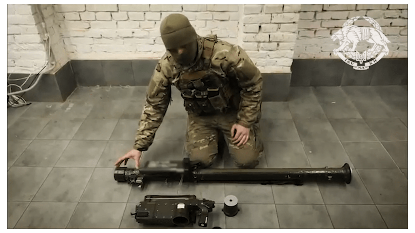 Stinger Missiles – The Armourers Bench