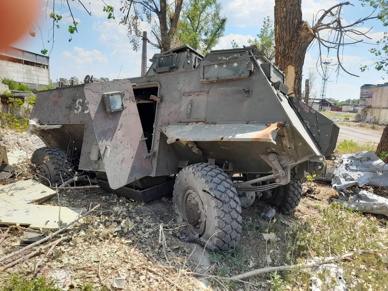 Saxon APCs in Ukraine – The Armourers Bench