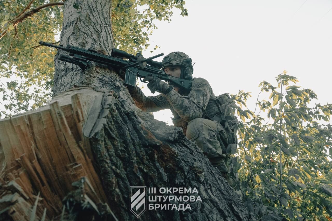 Ak4 – The Armourers Bench