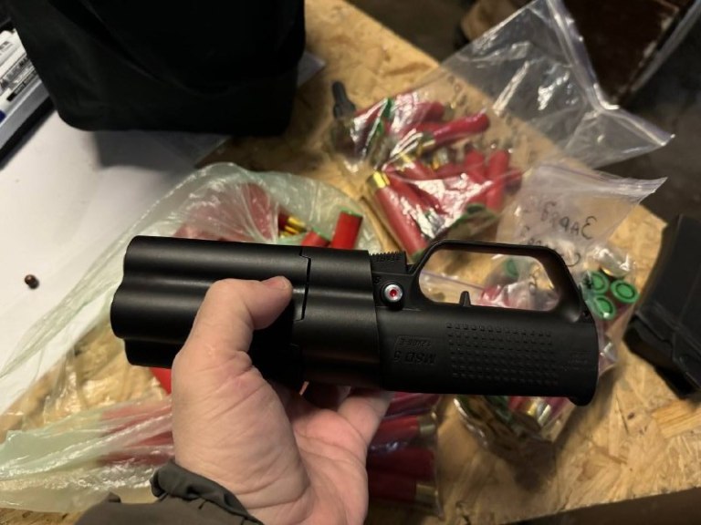 The Armourers Bench – Page 4