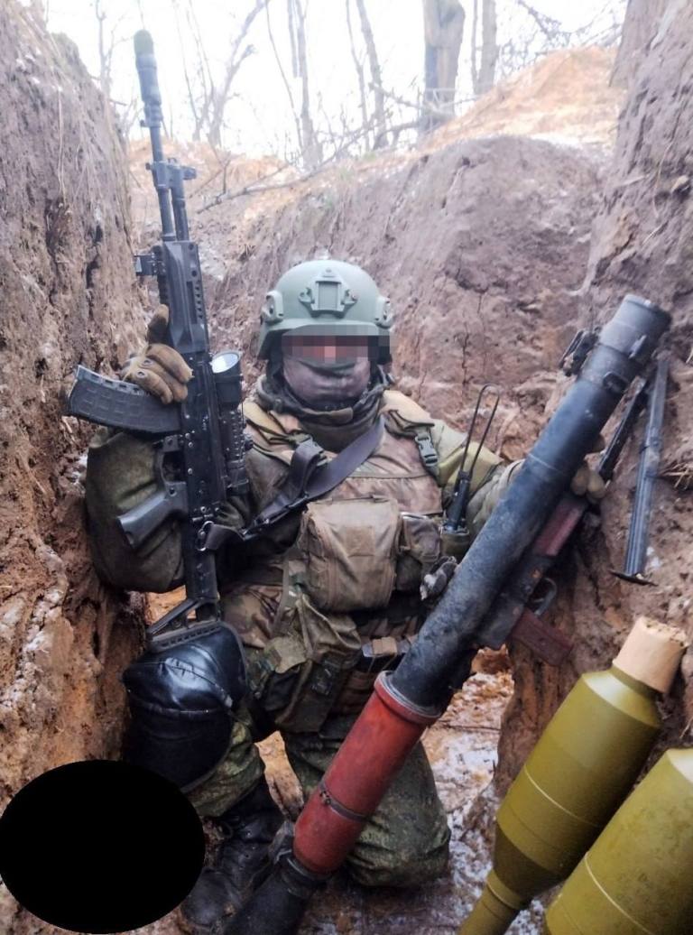 Russia’s Rare RPG-16 in Ukraine – The Armourers Bench