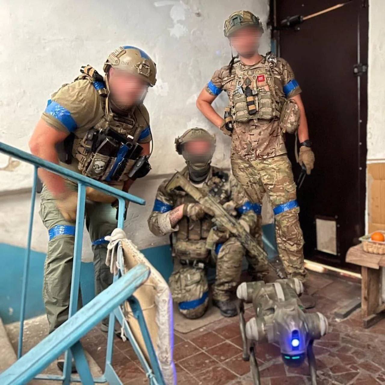 Who Let the Dogs Out: Robot Dogs in Ukraine – The Armourers Bench