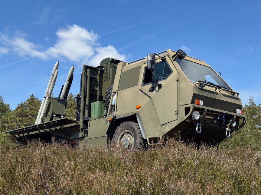 Raven: Ukraine’s ASRAAM-Launching Air Defence System – The Armourers Bench